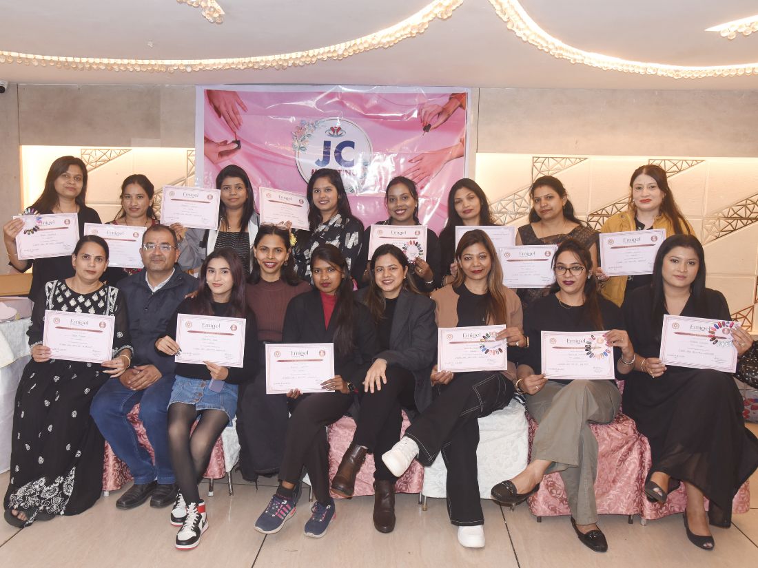Intensive 3-Day Nail Workshop in Indore: A Resounding Success! – Emigel ...